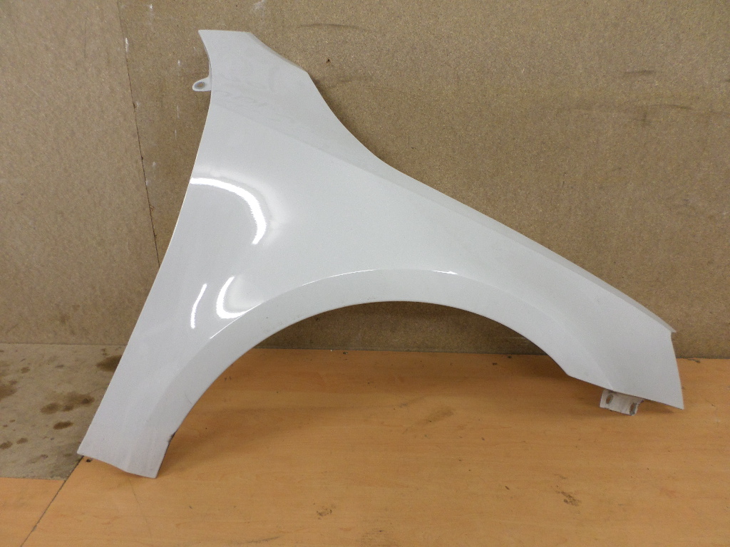 Pravý přední blatník Škoda Octavia III | Blatníky | CAR-PARTNER