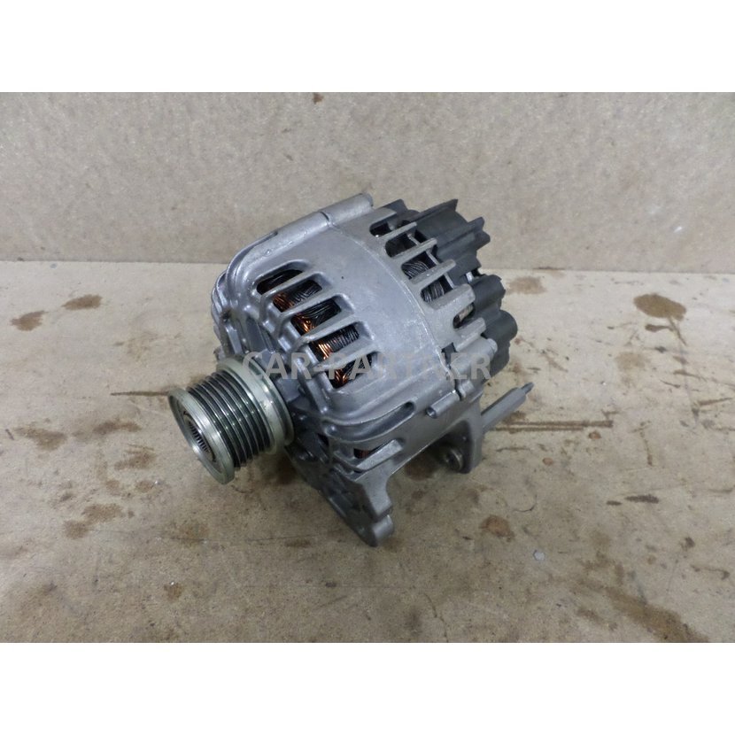 Alternátor 110A 03E903023J |Elektrické součásti motoru | CAR-PARTNER